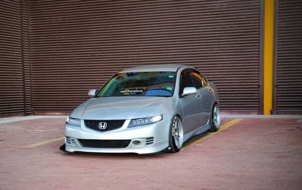 Leo Barnes's 2008 JDM Honda Accord CL8 on ImportSauce.com