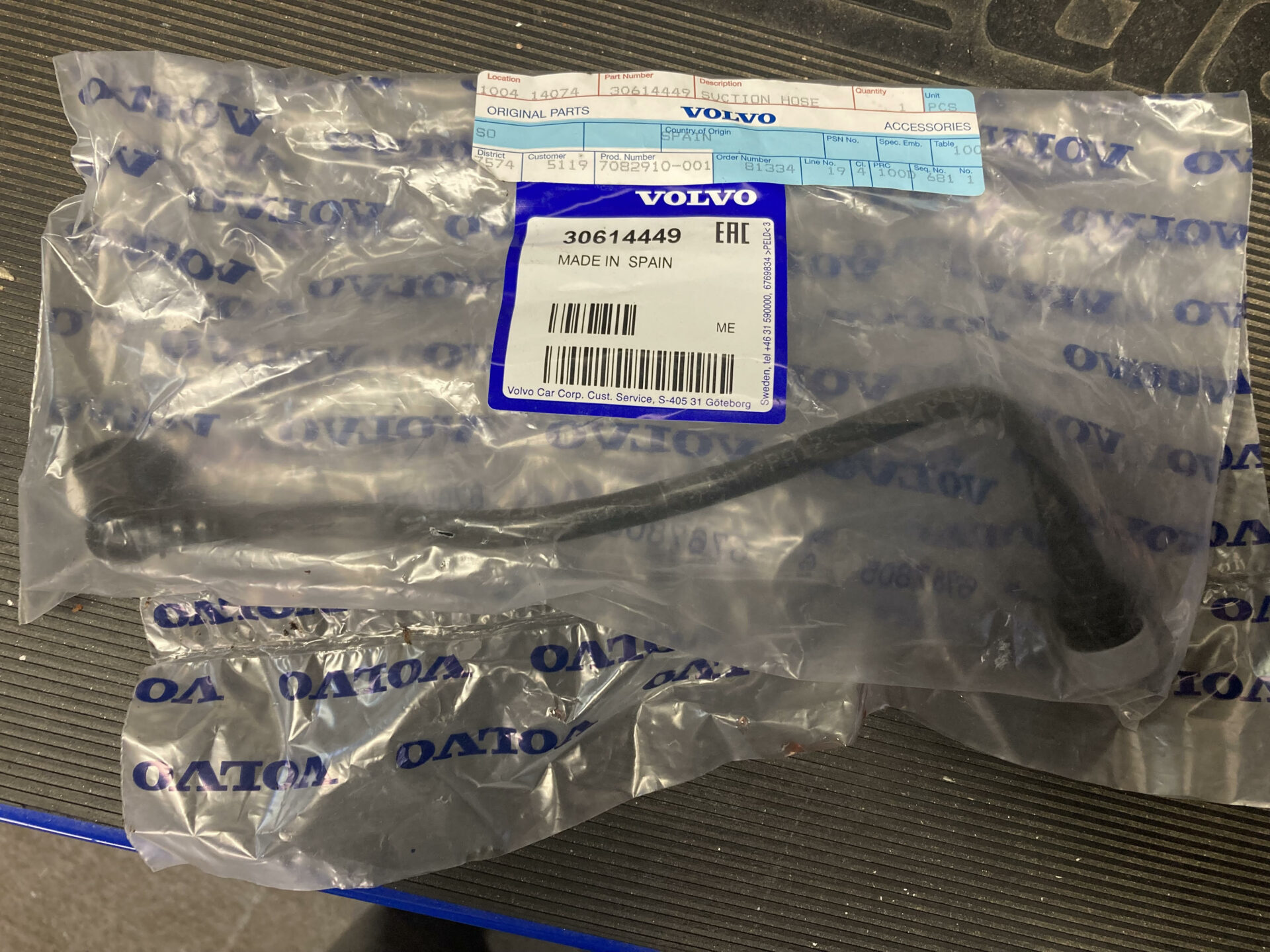 The Ultimate Volvo S40/V50/C30 Auto to Manual Swap Guide on ImportSauce.com