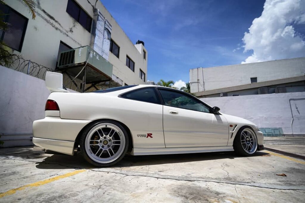 Rafael Minervino's 1999 Honda Integra TYPE R 98 SPEC-R on ImportSauce.com