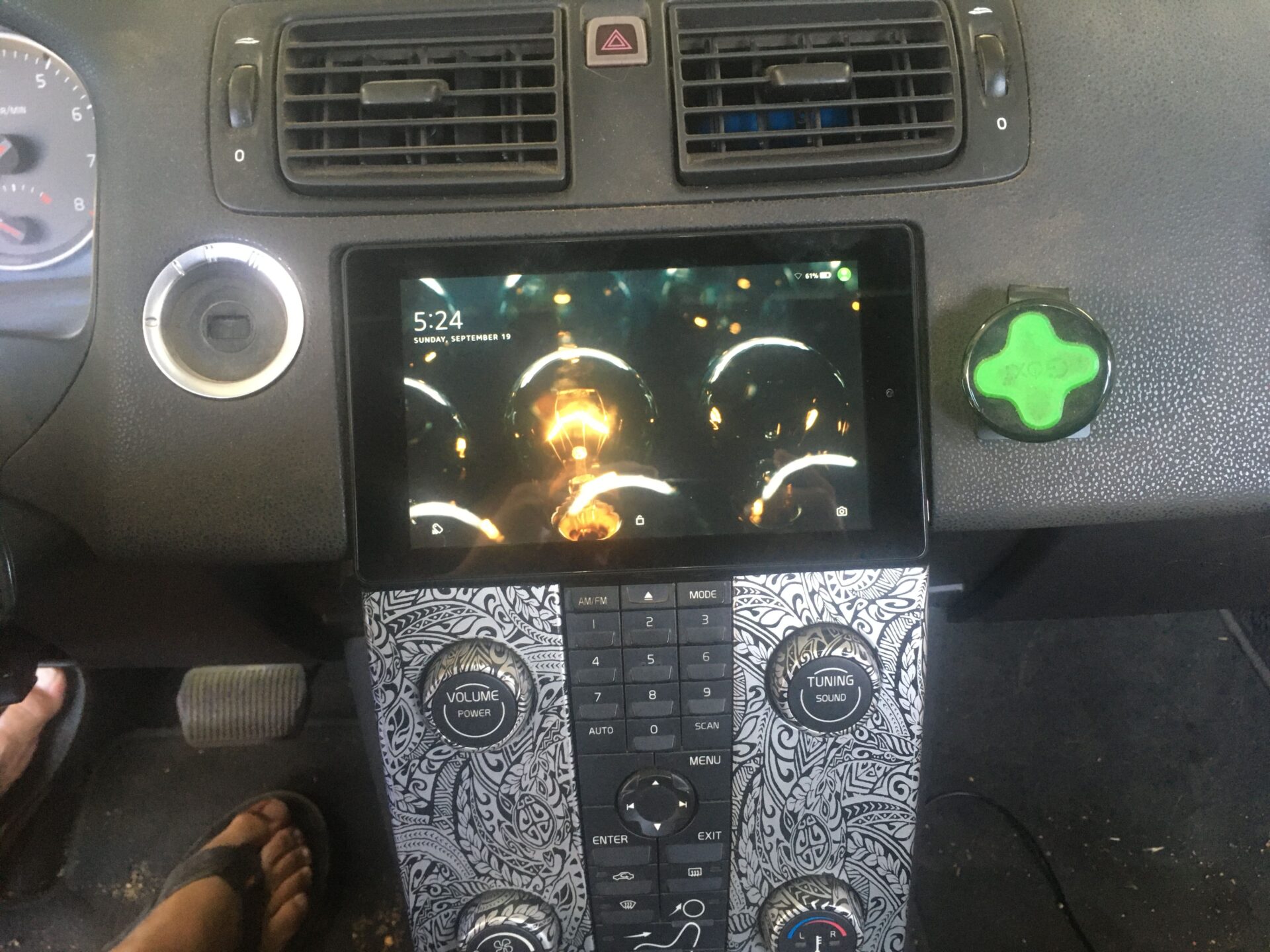 Volvo P1 (S40/V50/C30) - Adding Android Multi Media System for Less ...