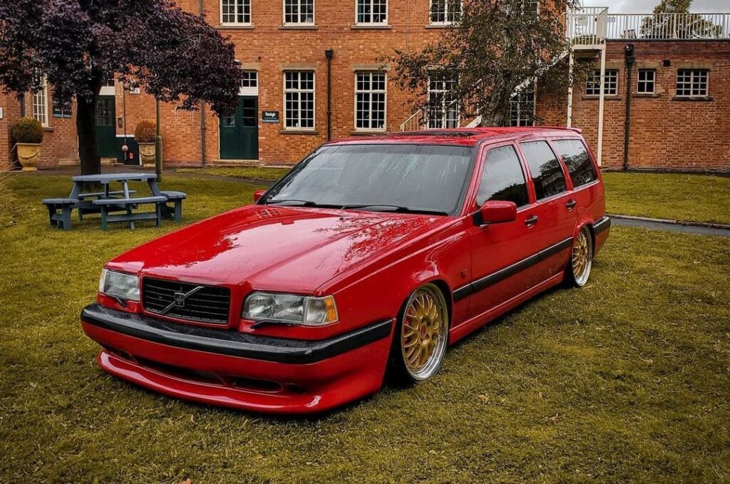 Scott Irving's 1996 Volvo 850R on ImportSauce.com