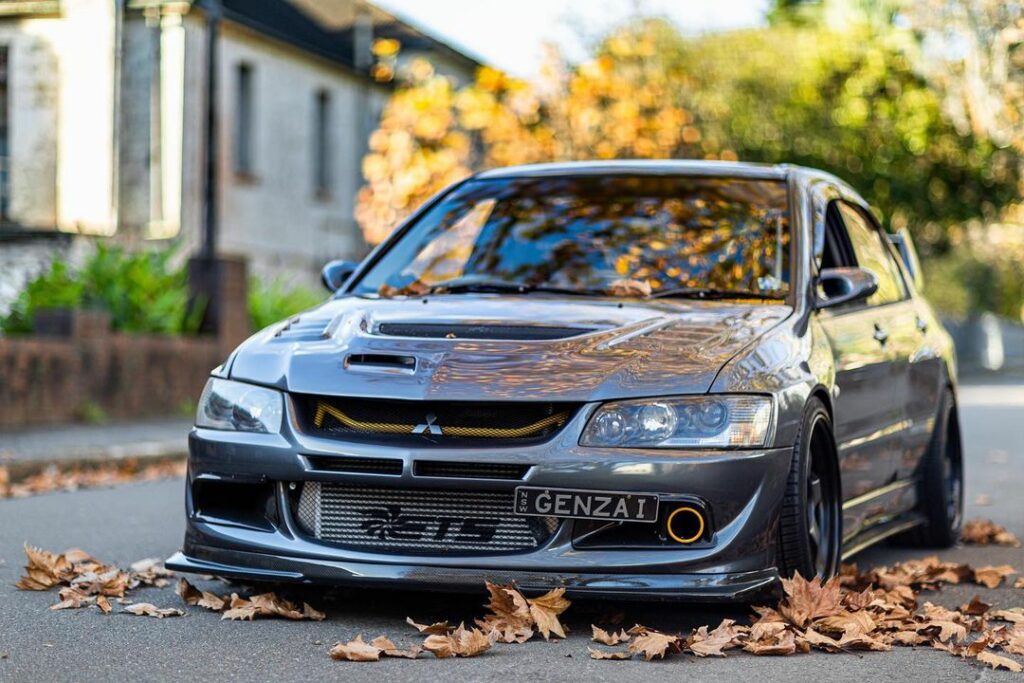 Joe's 2004 Mitsubishi Evo 8 MR on ImportSauce.com