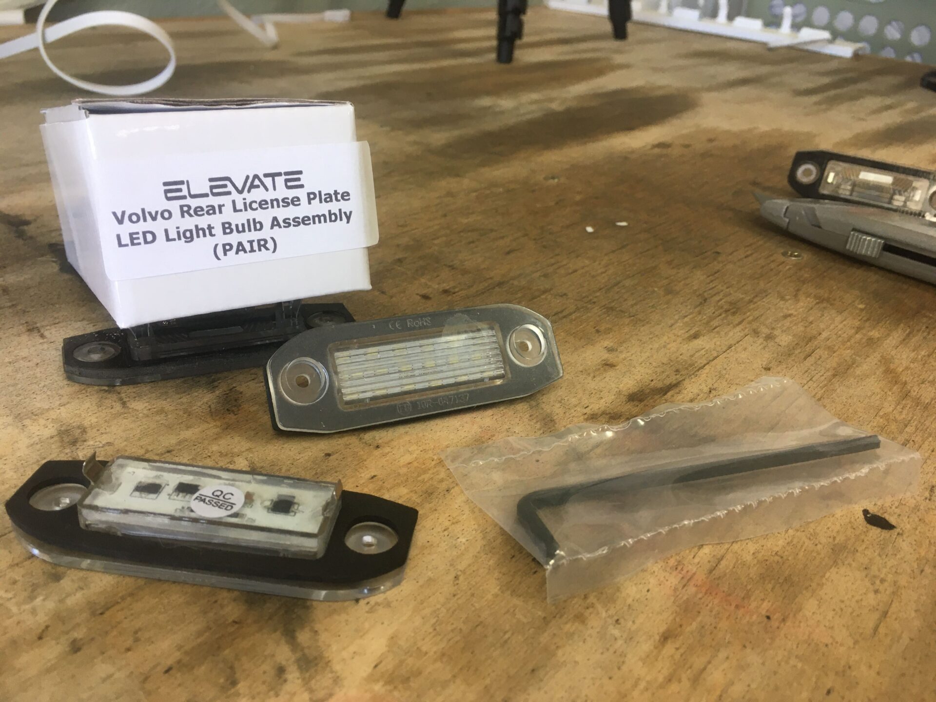 Product Review: Elevate Volvo Rear License Plate LED Light Bulb ...